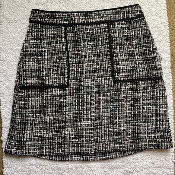 LOFT | Skirts | Loft Tweed Pencil Skirt With Zipper Back And Front ...